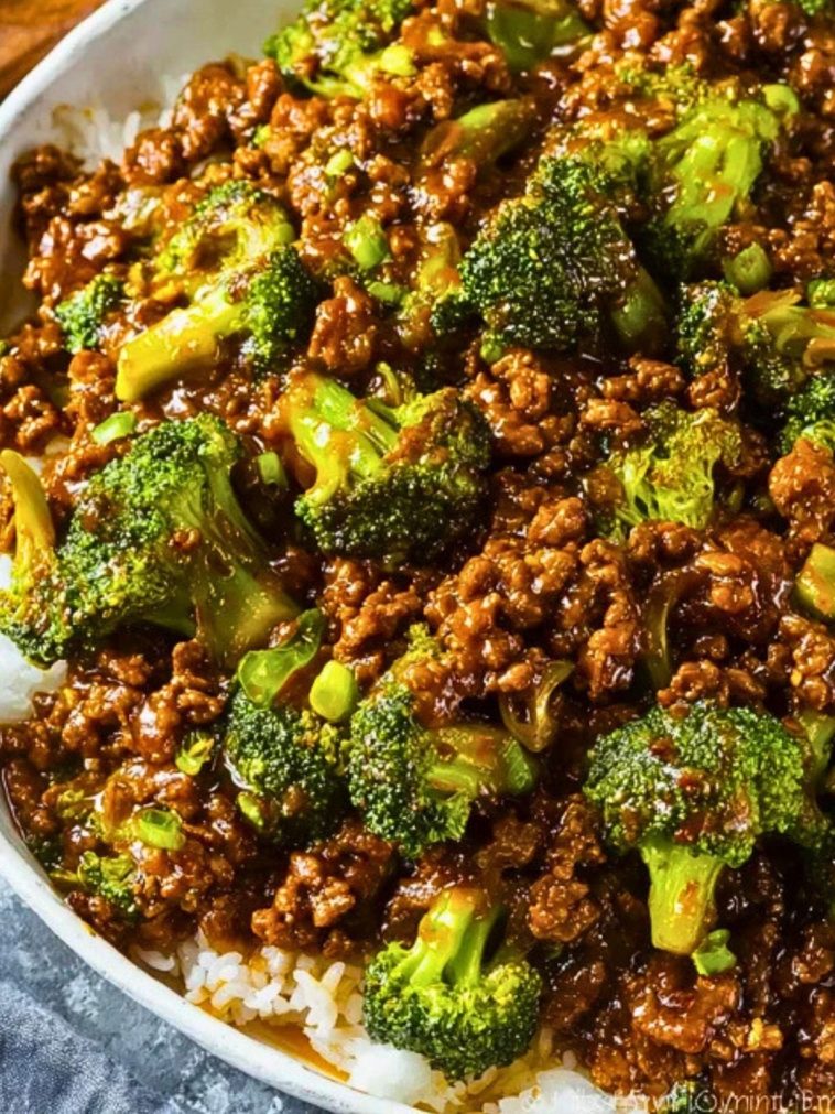 Honey Garlic Ground Beef and Broccoli