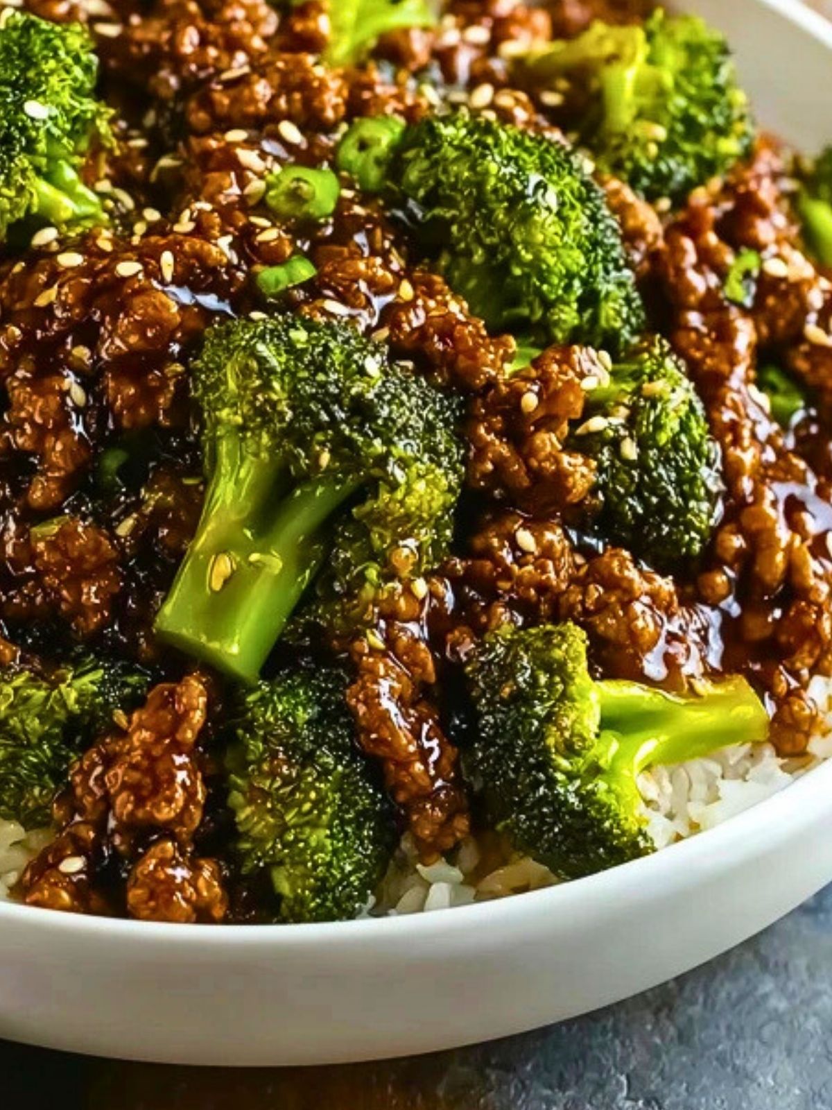 Quick & Easy Honey Garlic Ground Beef and Broccoli Stir-Fry